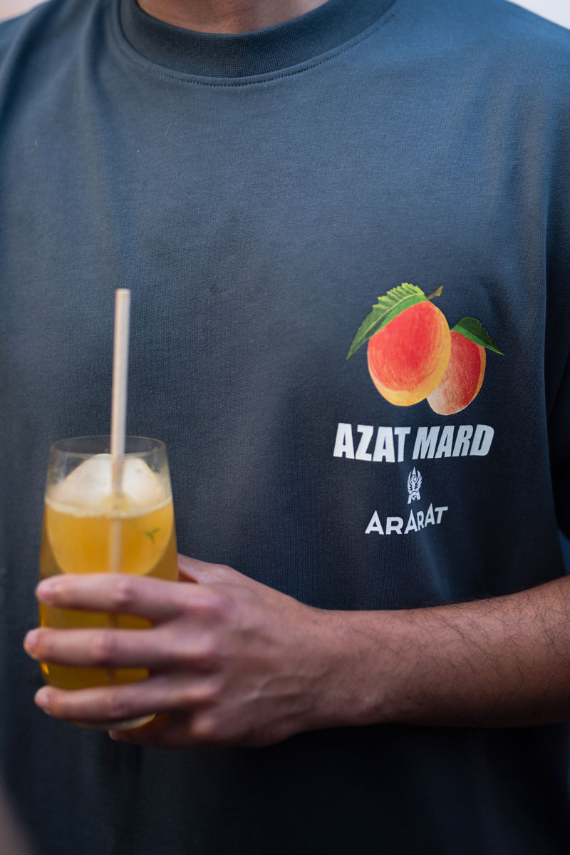 AZAT MARD X ARARAT ՀԱՄԱԳՈՐԾԱԿՑՈՒԹՅԱՆ ՇՆՈՐՀԱՆԴԵՍԸ - Kamoblog.tv